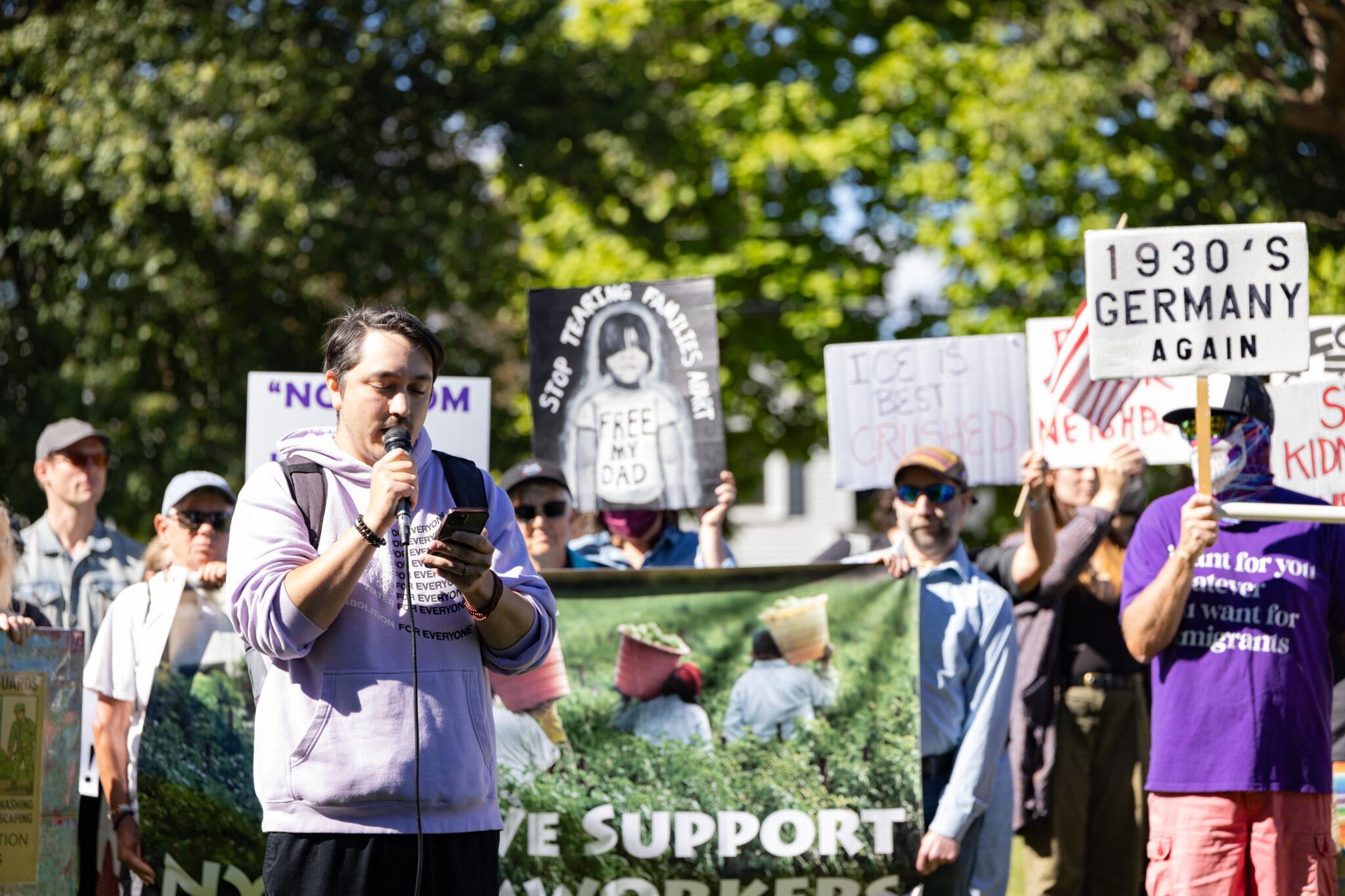 Dozens rally in Fulton following ICE raid