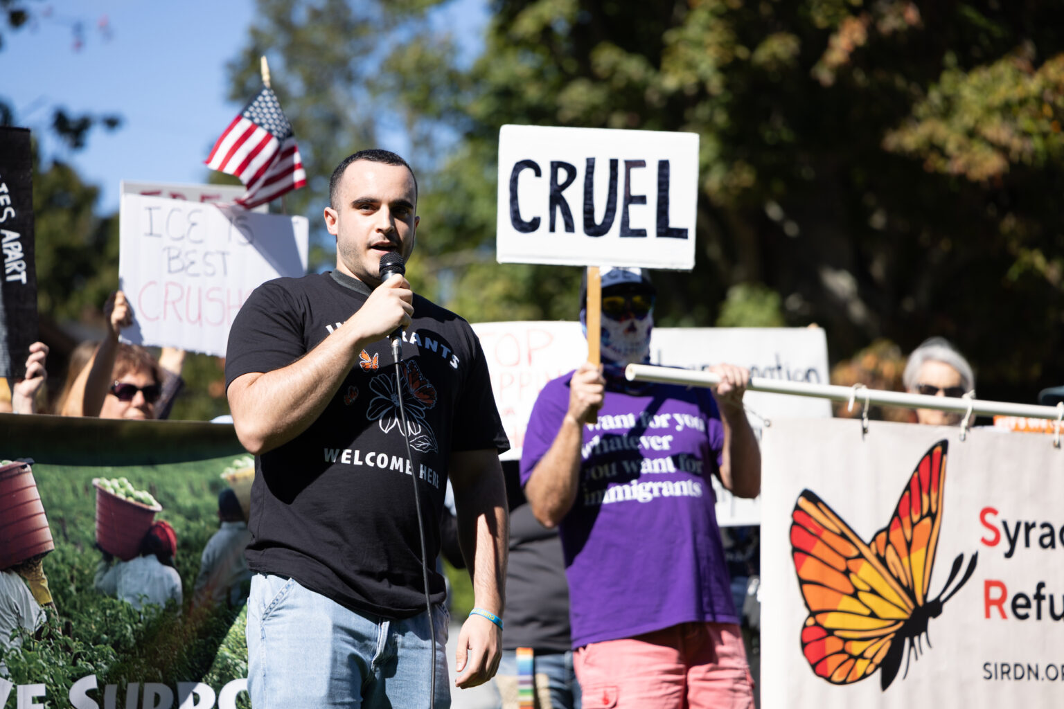 Dozens rally in Fulton following ICE raid